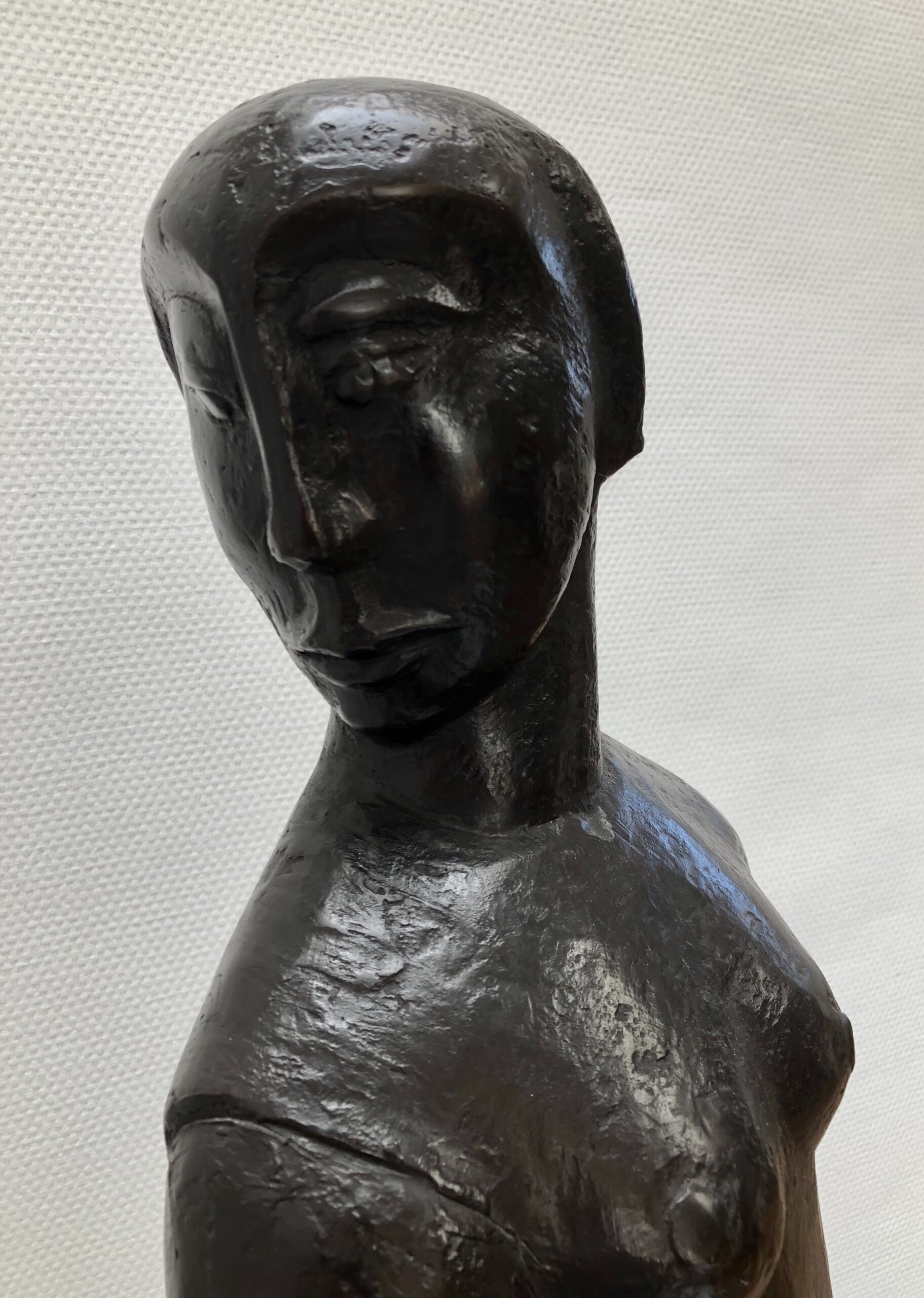Theo Mackaay, groot bronzen sculptuur – De Kunstvilla